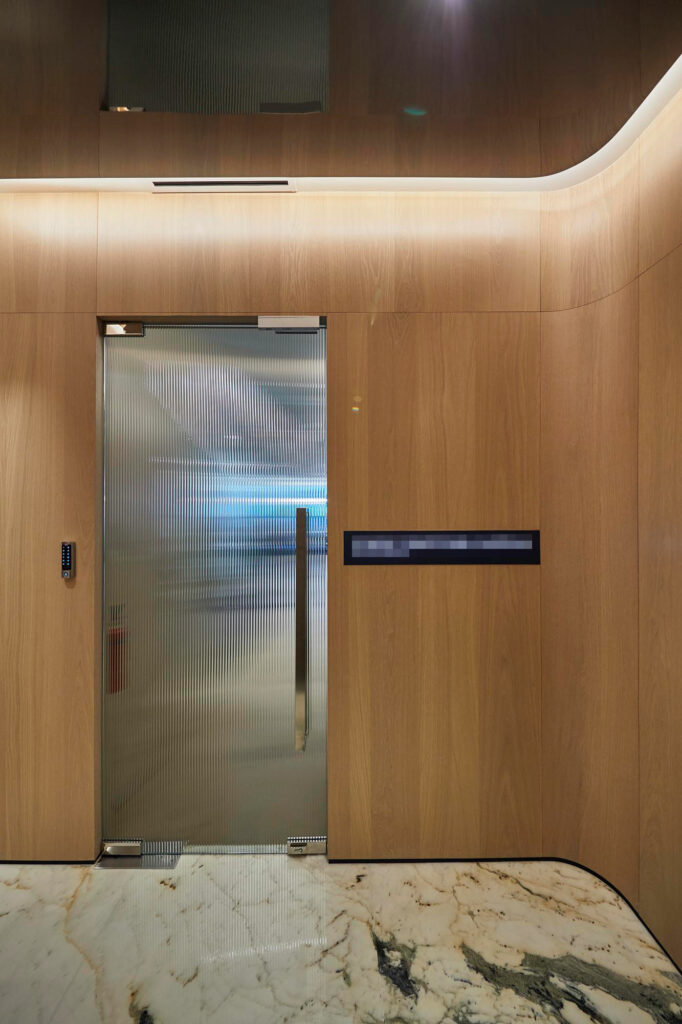 Office @ Plus Building – KGID